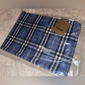 Burberry | Accessories | Burberry Novacheck Cashmere Snood In Pebble ...